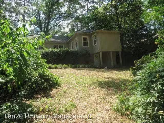 2006 Preston Dr