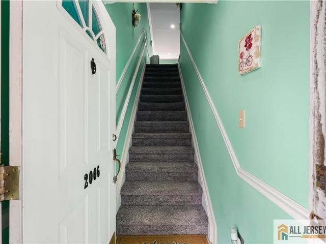 2006 Ridgeview Court 2006