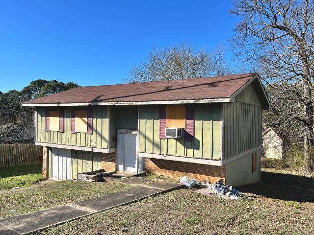2006 W Nettleton Avenue