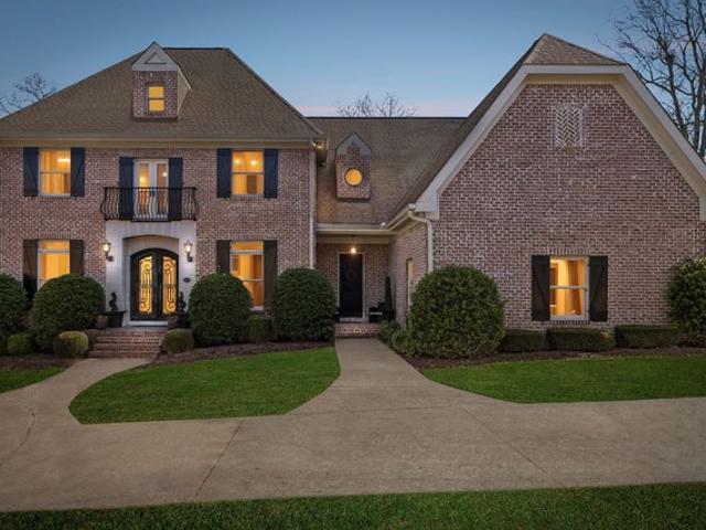 2006A Galbraith Dr, Nashville, TN 37215