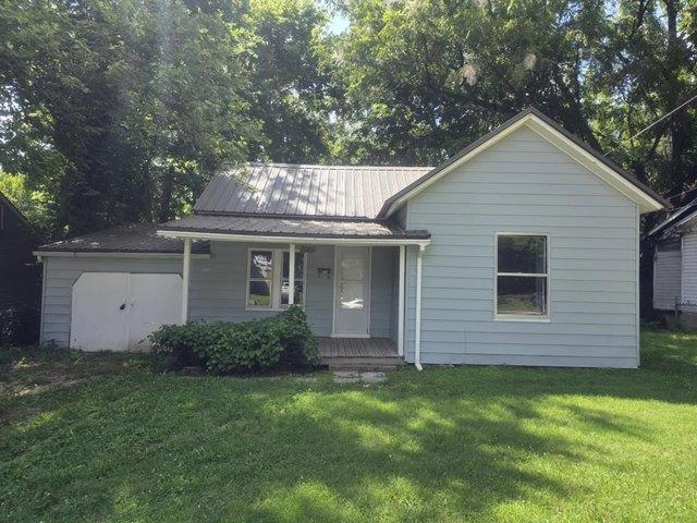 2007 N Travis Ave, Springfield, MO 65803