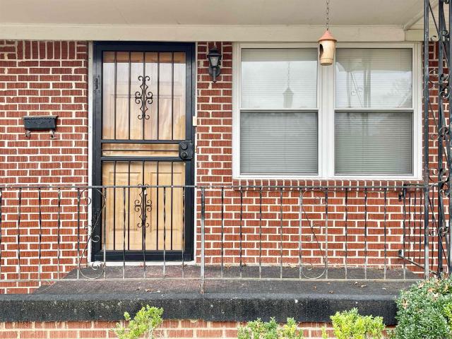 2007 Arkansas Avenue