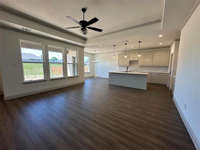 2007 Belle Lagos Ln, Cleburne, TX 76033 | MLS #21208