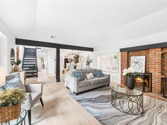 2007 Delaware St, Huntington Beach, CA 92648