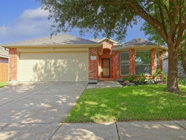 2007 Kings Forest Dr, Heartland, TX 75126