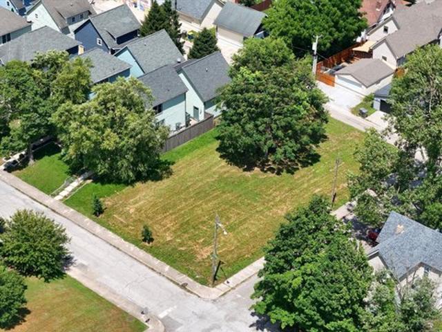 2007 Ruckle St, Indianapolis, IN 46202