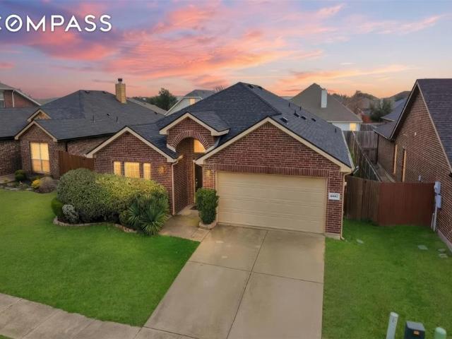 2007 Sterling Gate Dr, Heartland, TX