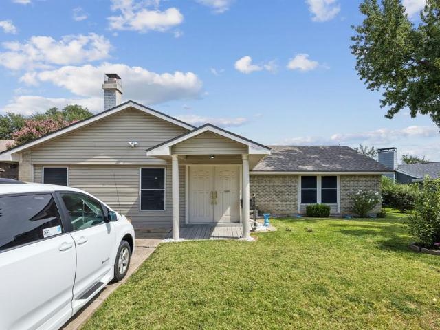 2007 Shenandoah Dr, Carrollton, TX 75007 | Compass