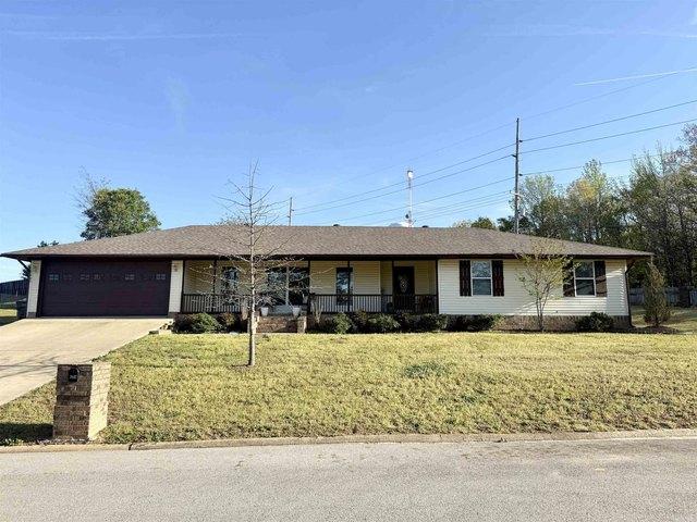 2007 Villa Ridge Dr, Paragould, AR 72450