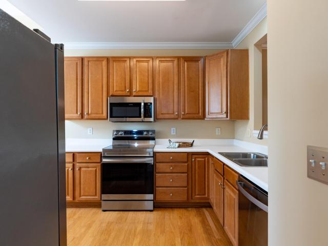 2007 White Pond Court