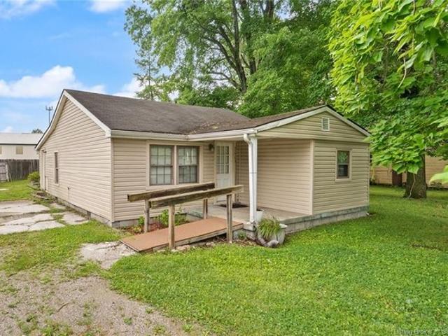 2007 Woodland Ct, Jeffersonville, IN 47130