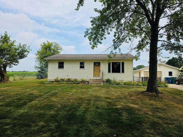 2007 135th Ave, Hopkins, MI 49328