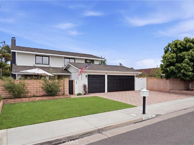 20082 Gothic Cir, Huntington Beach, CA 92646 | MLS #OC26073 | Compass