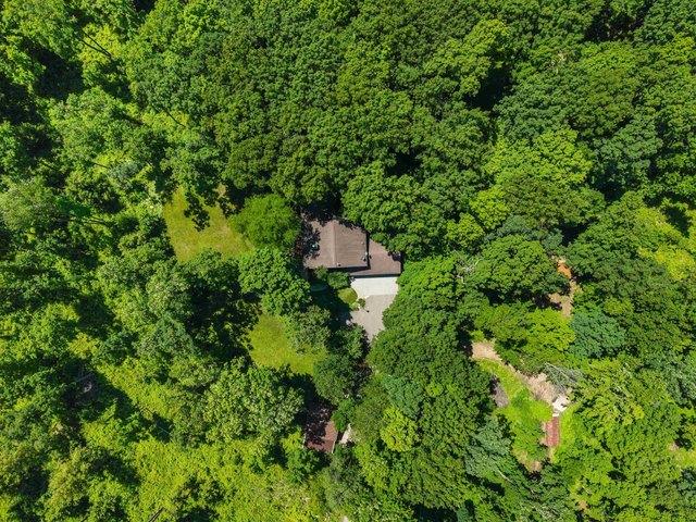 200880 Canopy Ln, Rosholt, WI 54473