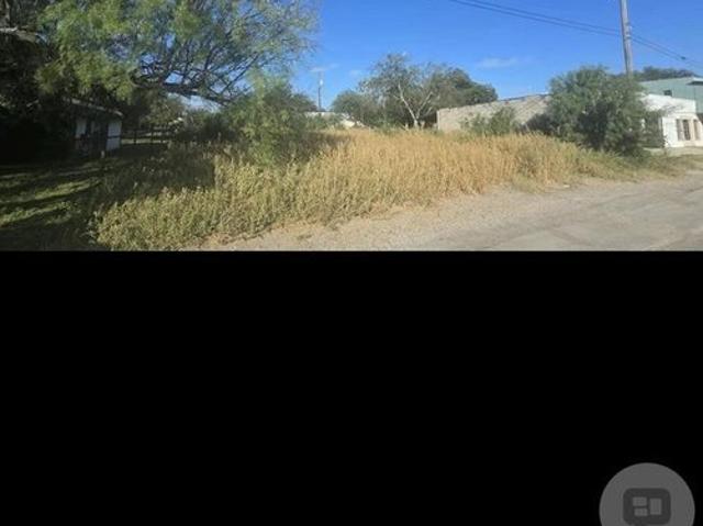 20089 N US Highway 277, Quemado, TX 78877
