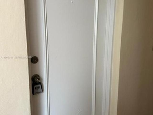 2008 N Jackson St Unit B4, Hollywood, FL 33020