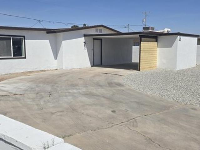 2008 E 26th St, Yuma, AZ 85365