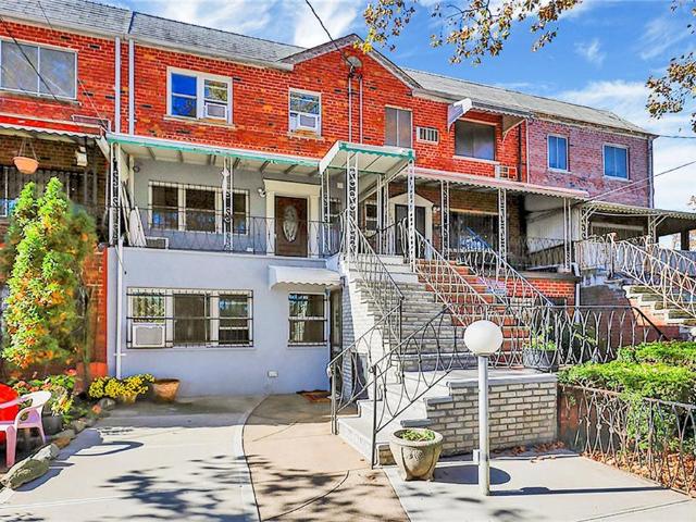 2008 East 52nd Street | Compass