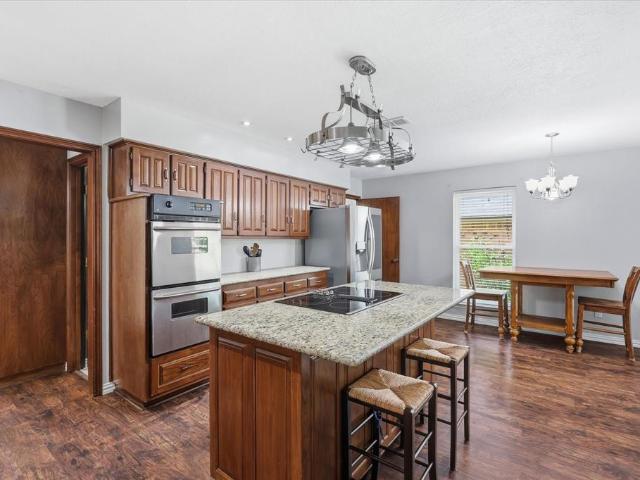 2008 Iron Horse Ct, Arlington, TX 76017 | MLS #21284