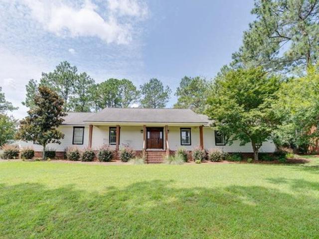2008 Rutland Rd, Tifton, GA 31793