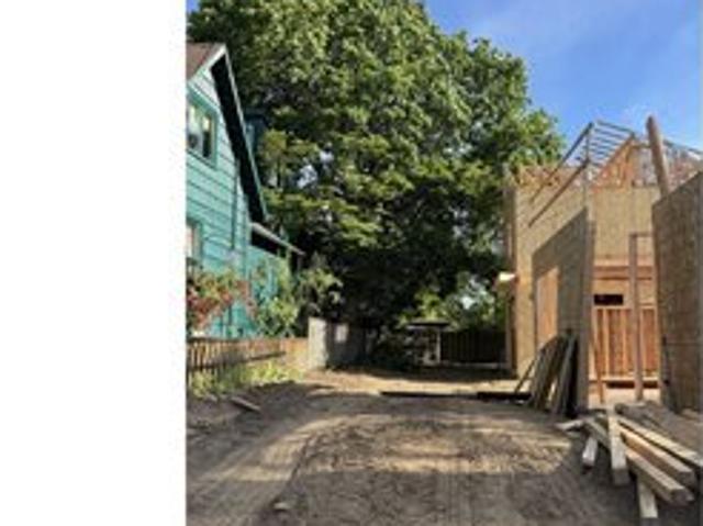 2008 SE 34TH AVE