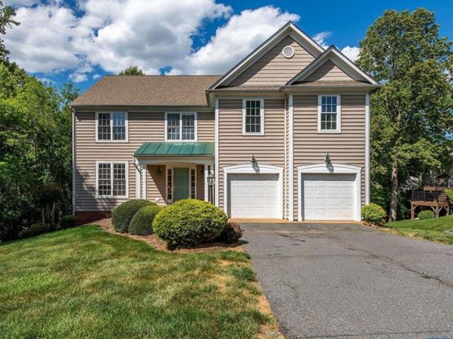 2008 Shepherds Ridge Rd, Charlottesville, VA 22901