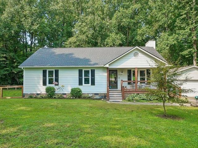 2008 Tanglewood Dr, Clayton, NC 27520