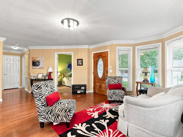 2008 Waterford Dr