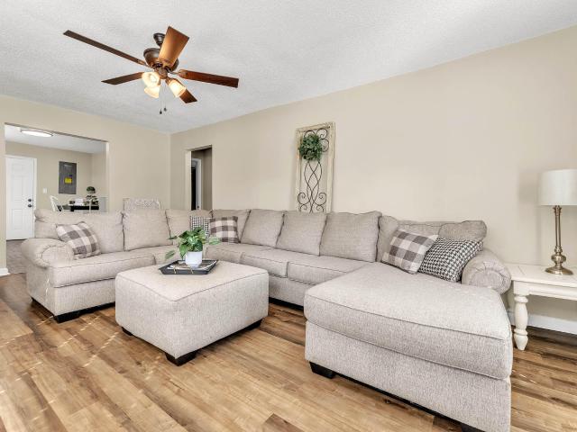 2008 Westside Drive NW
