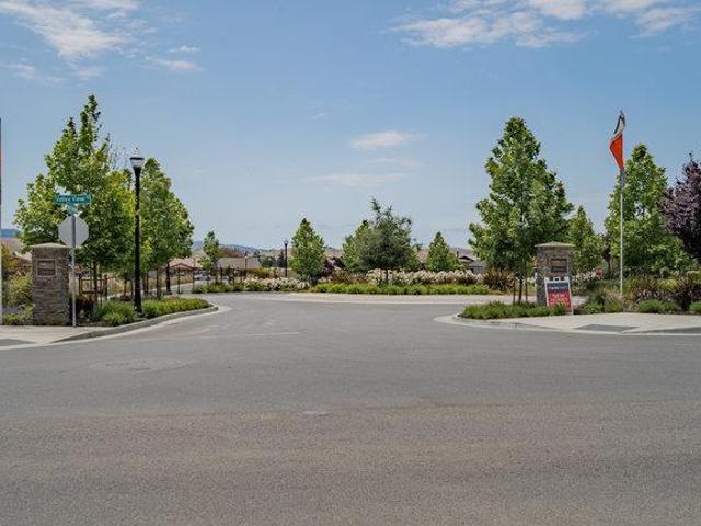 2008 White Oak Drive