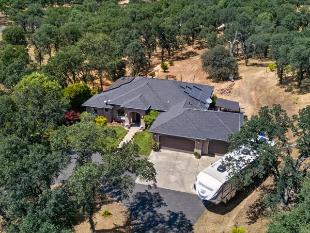 20090 Garnet Court