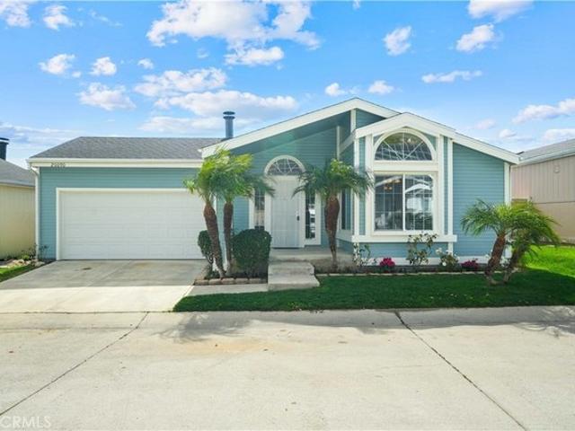 20090 Northcliff Dr, Canyon Country, CA 91351