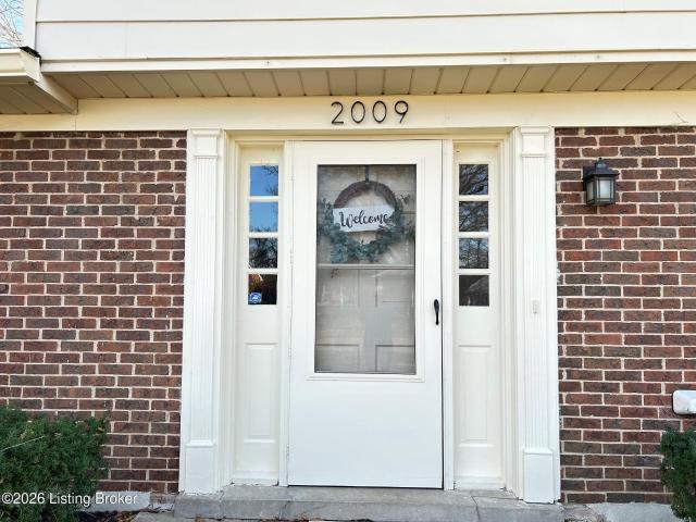2009 Meadowgate Ln