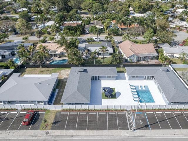 2009 NE 26th St, Wilton Manors, FL 33305