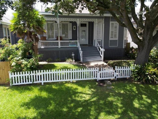 2009 Avenue O, Galveston, TX 77550 | MLS #46928