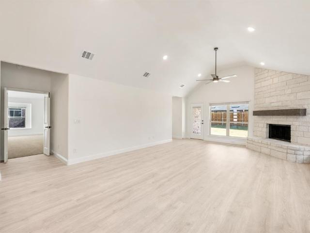 2009 Ambergate Dr, Anna, TX 75409 | MLS #21028