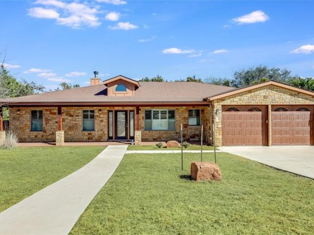 2009 American Dr, Lago Vista, TX 78645