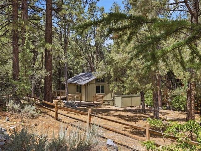 2009 Bernina Dr, Pine Mountain Club, CA 93222