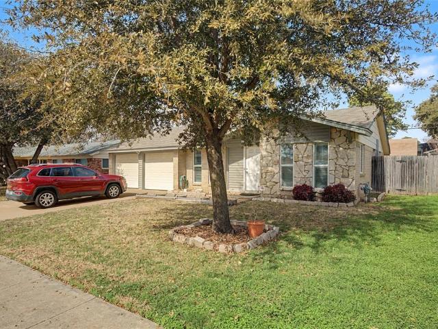 2009 Charleston Drive