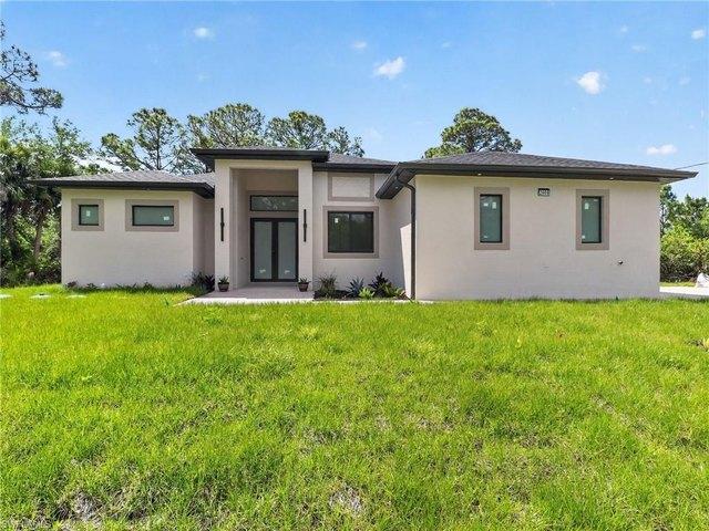 2009 Dixie Way, Lehigh Acres, FL 33972