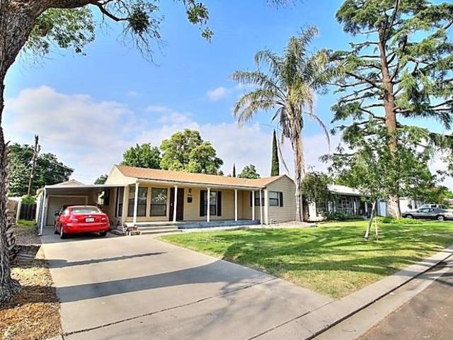 2009 Dora St, Modesto, CA 95354