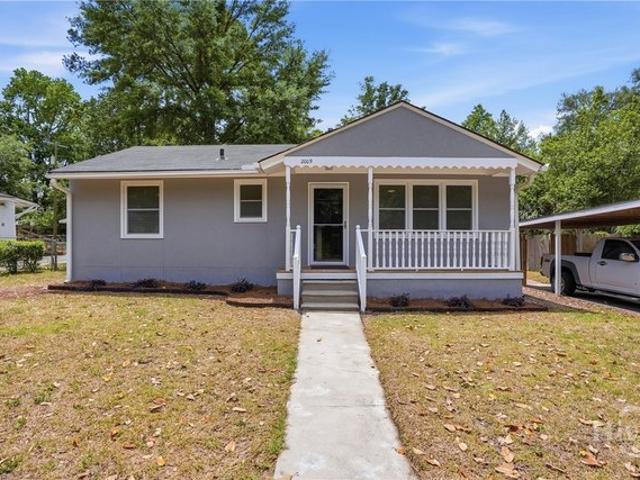 2009 E 57th St, Savannah, GA 31404