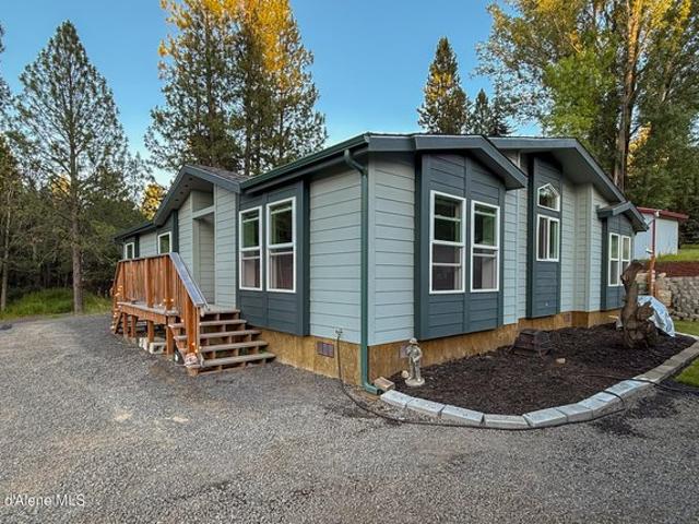 2009 Elm Dr, Saint Maries, ID 83861