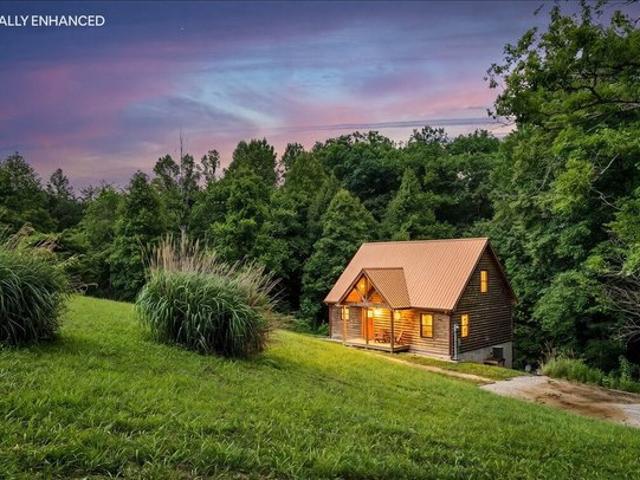 2009 Glencairn Rd, Rogers, KY 41365