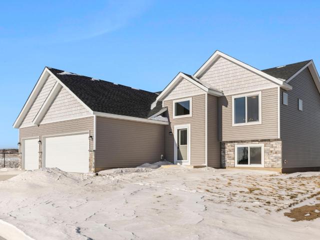 2009 Goldenray Drive