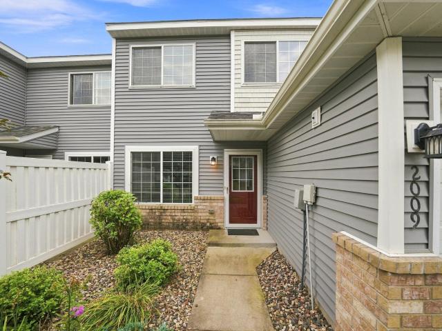 2009 Gresham Avenue N # 19