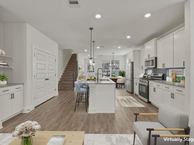 2009 Iroquois Ln Unit B, Austin, TX 78741