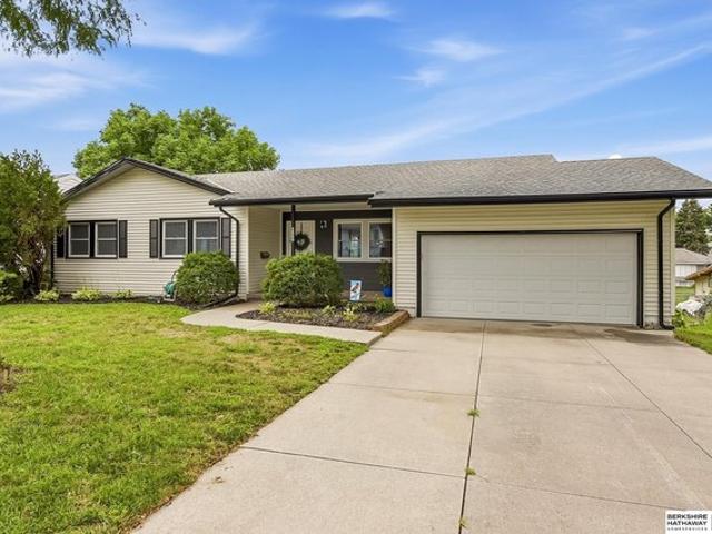 2009 Lloyd St, Bellevue, NE 68005