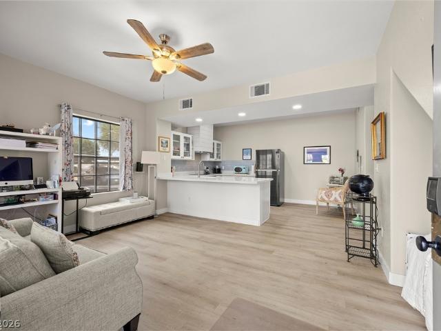 2009 Rancho Lake Drive 101