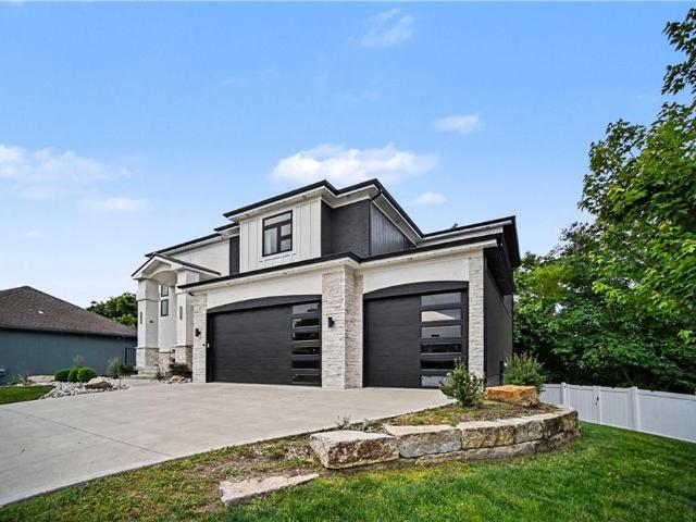 2009 Ridge Tree Drive